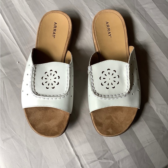 Shoes | Array Women Leather Sandal | Poshmark